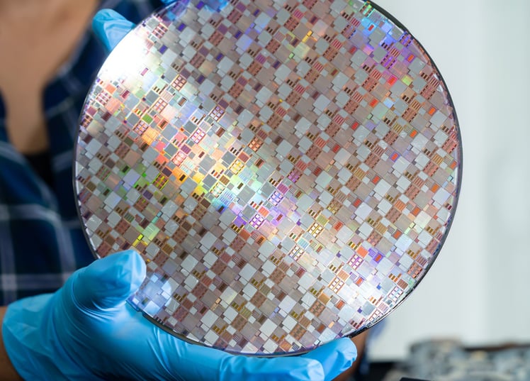 The Benefits of METAPOR® for Vacuum Clamping in Semiconductor Manufacturing